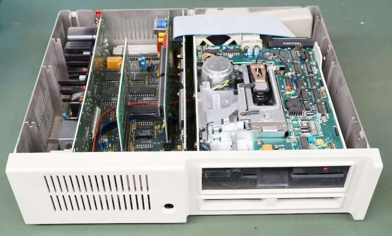 IBM PCjr Classic Computer - History, Features, and Legacy - Teach.Land